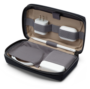 Bellroy Travel Organizer - Black - Apple (NZ)