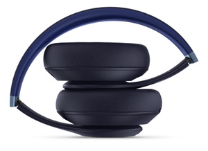 Beats Studio Pro Wireless Headphones — Navy - Apple (AU)
